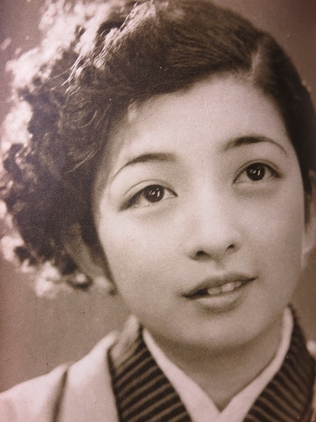 戦前の宝塚懐かしの写真館 【26】 昭和12年1月、『歌劇』藤花ひさみ、園井恵子、久美京子など つぶやき館 元祖つぶやき館 移転しました