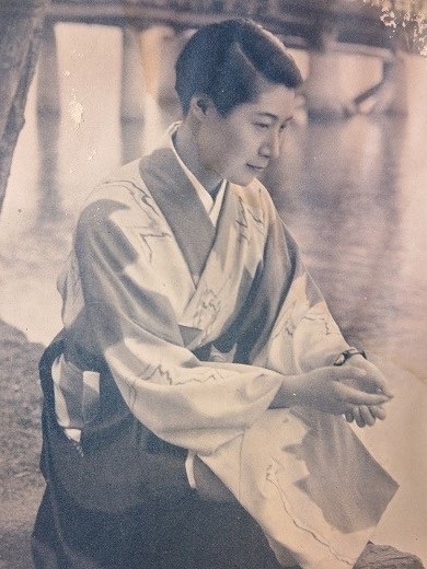宝塚、懐かしの写真館(96)鶴萬亀子、初霜菊子、櫻町公子、「ビッグアップル」キャスト等、昭和13年7月 つぶやき館 元祖つぶやき館 移転しました